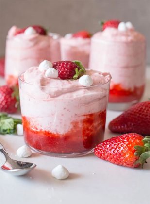 Mousse aux fraises - CuisineThermomix - Recettes spéciales Thermomix